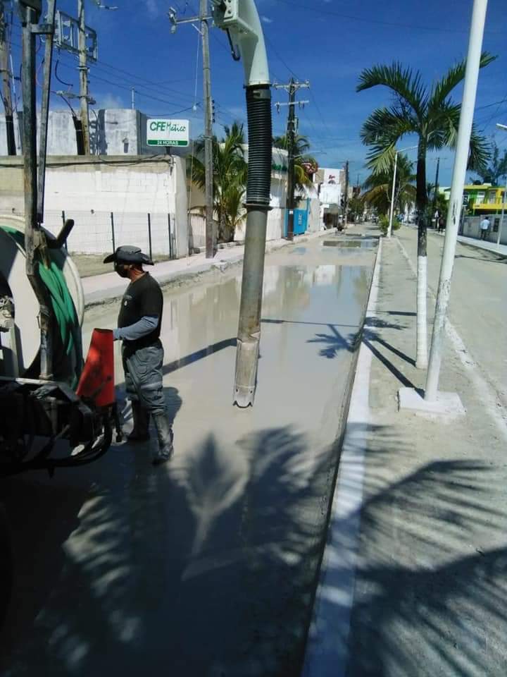Atienden inundación de calles en Holbox – BNoticias